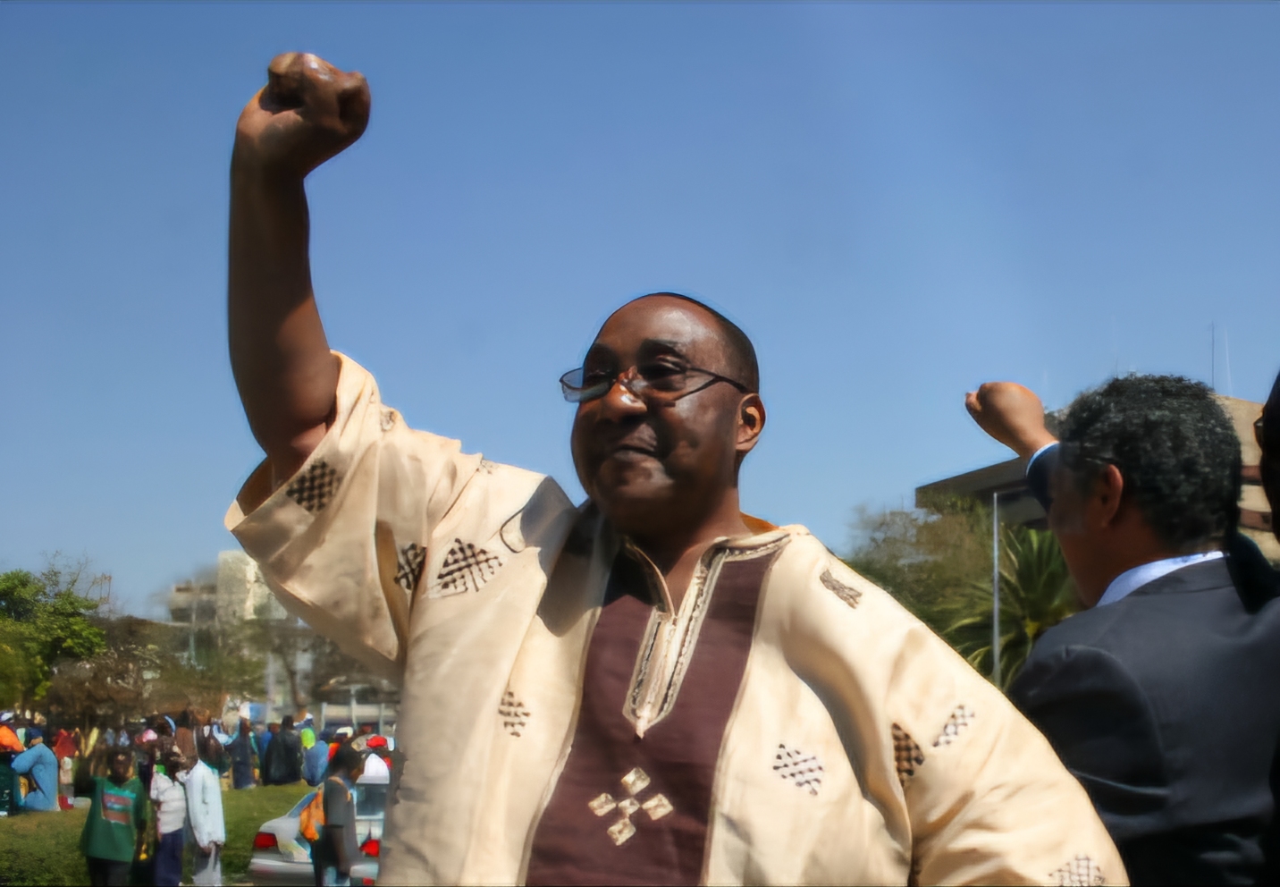 Court orders ex-Defence minister, Mwamba, to pay $899,970, K10 million ...