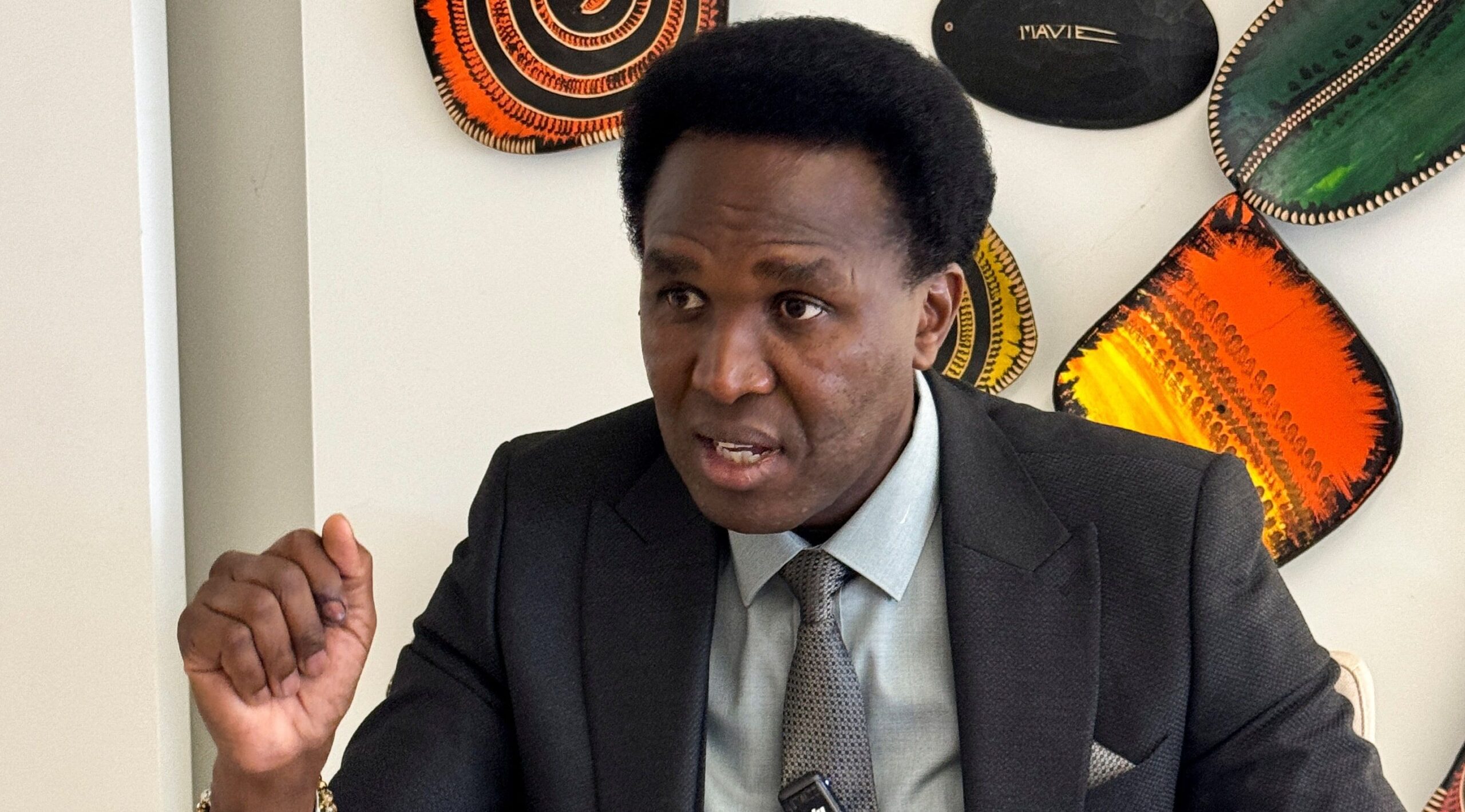 Mozambique opposition leader, Mondlane, returns after fleeing on post ...