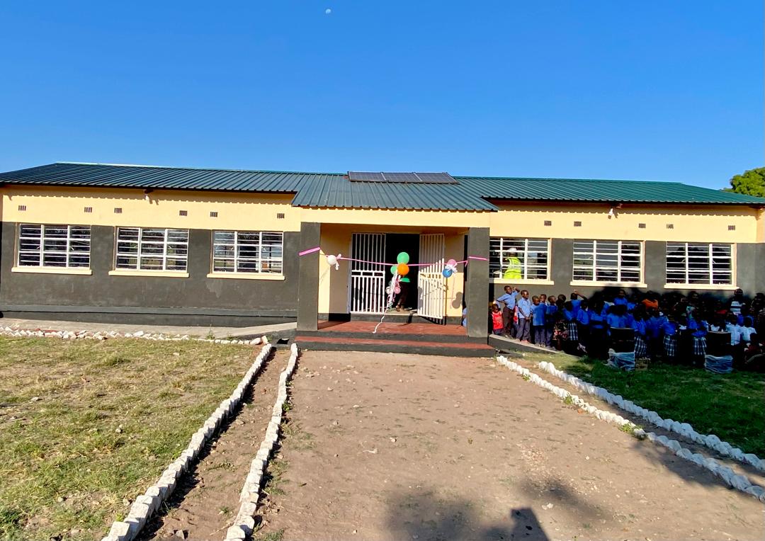 Govt hands over CDF projects, disburses K6 million to Nsama ...