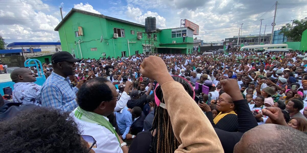 Despite court order, PF Secretariat hosts many jubilant party faithful ...