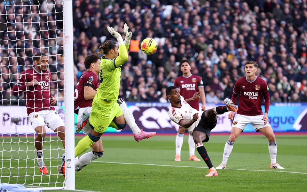 Isak breaks drought as Liverpool beat West Ham 2-0 to halt slide ...