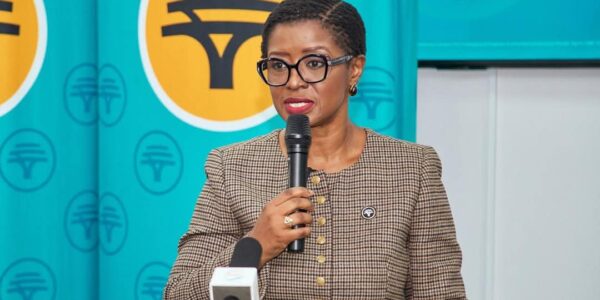 FNB Zambia closes K1 billion Food Reserve Agency facility to support ...