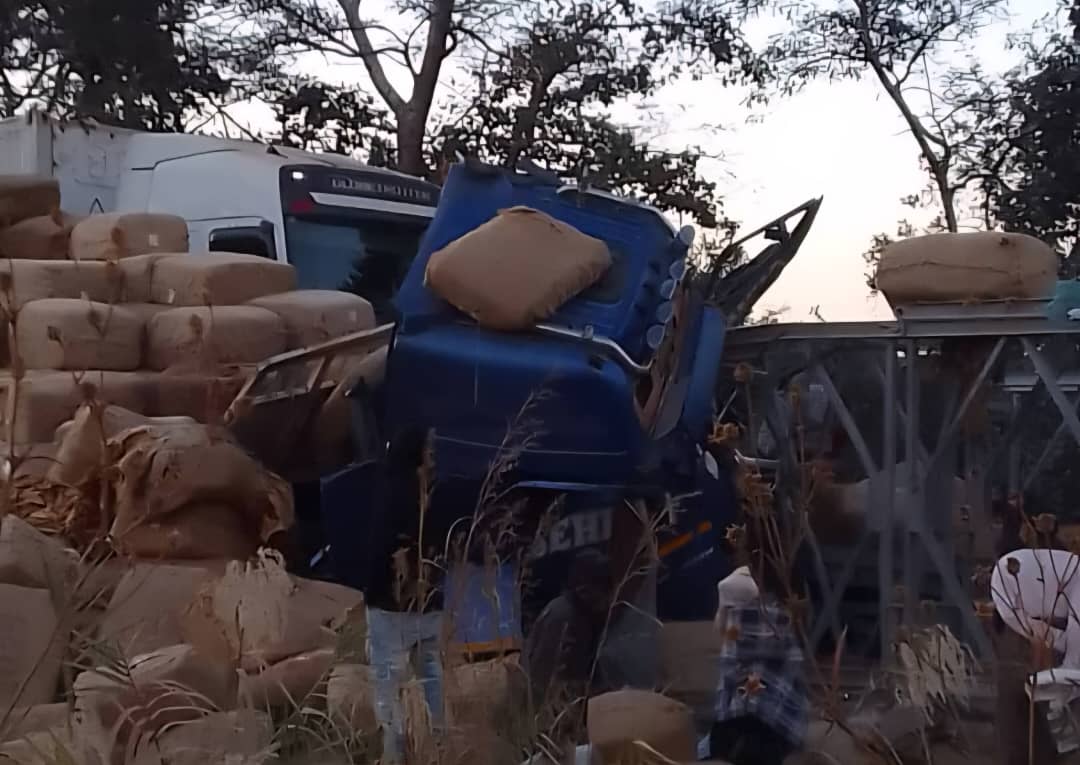 Driver killed, Kankumba Bridge closed after late-night truck collision ...